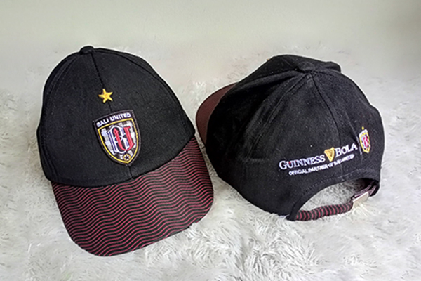 Jenis Topi Terbaik untuk Souvenir dan Promosi Perusahaan Anda - Grade Cipta